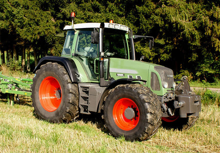 Choisir la bonne dimension de pneus pour mon tracteur